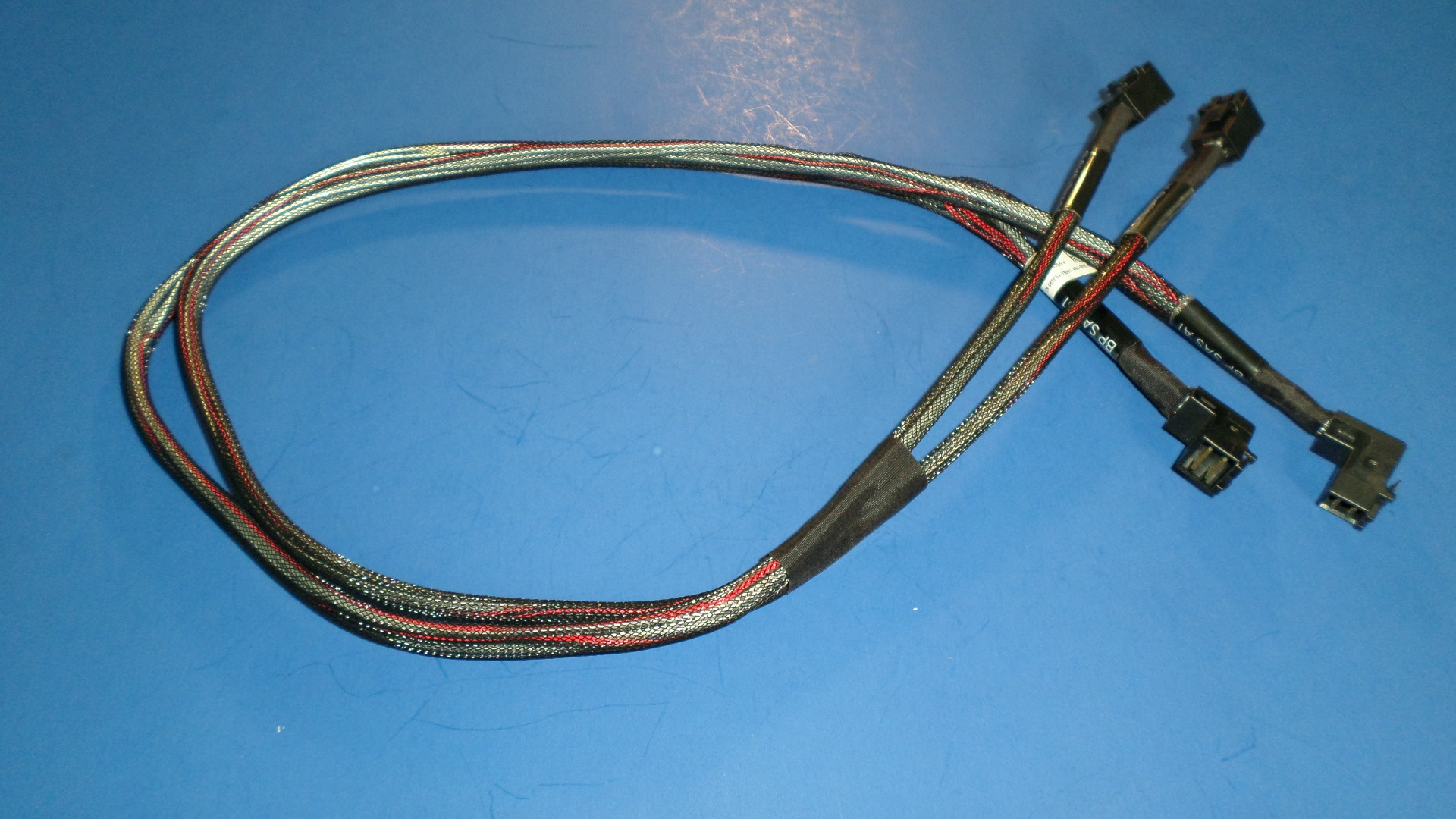 鴻騰精密科技 Foxconn Interconnect Technology Limited - External Cable Assembly